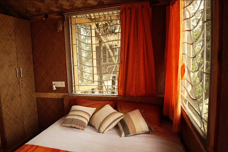 In Two Hours, You Can Be At This Tree House Inside A Mango Orchard ...