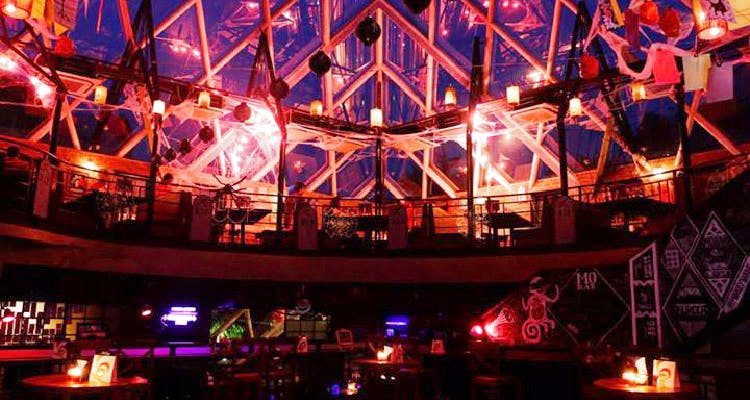 Oh Hey 2015! | 16 Places to Ring in the New Year for Different Budgets ...