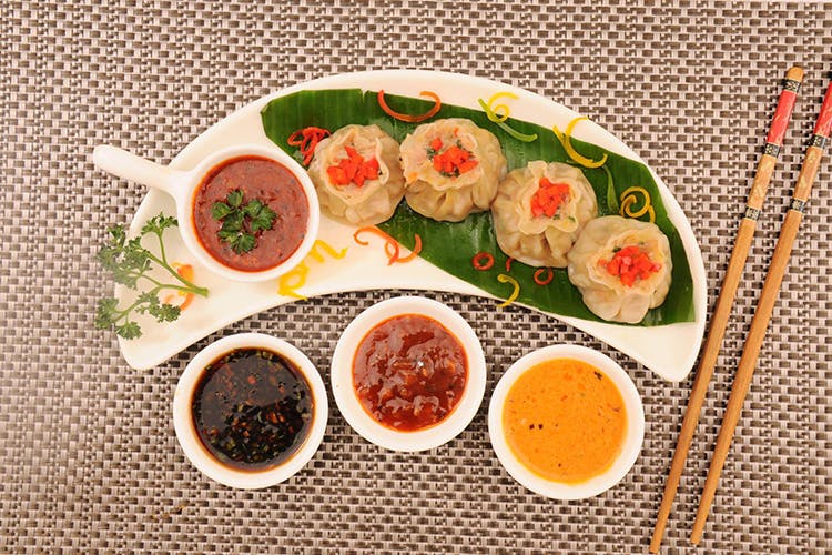 40 Types Of Momos & Home Delivery Till 1AM: D'Momo Factory's Doing ...