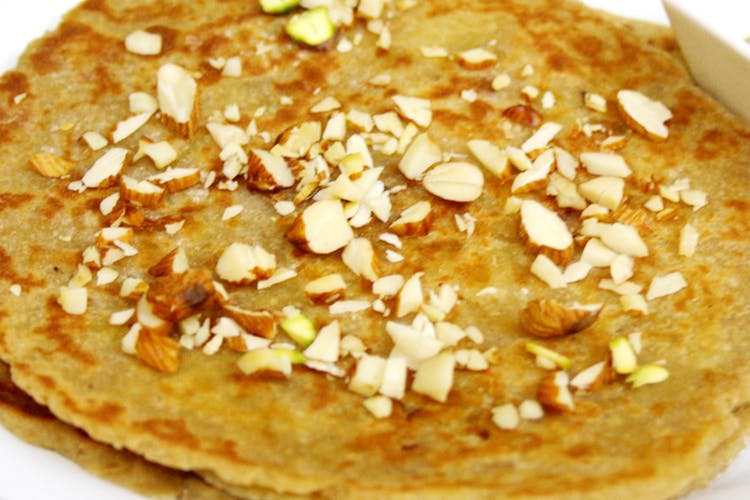 Feast On An All-Vegetarian Mejwani Thali In Navi Mumbai For INR 499 ...