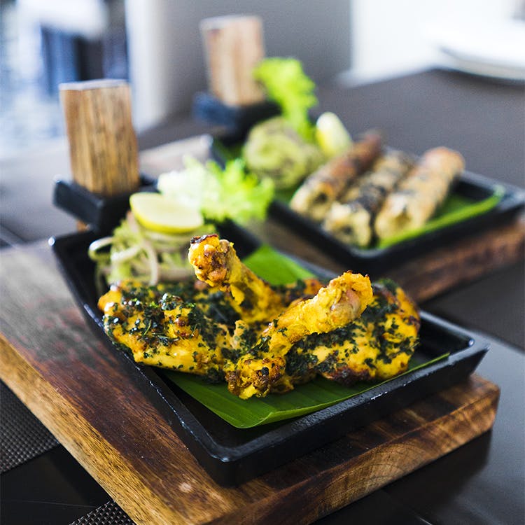 Razzberry Rhinoceros In Juhu | LBB, Mumbai