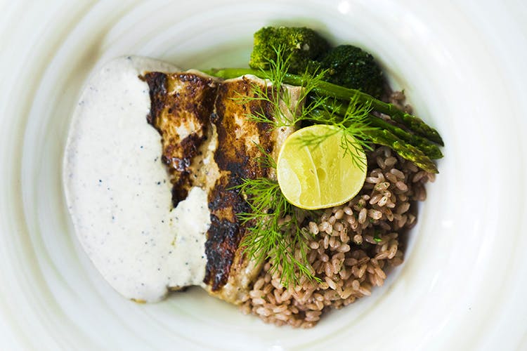 Razzberry Rhinoceros In Juhu | LBB, Mumbai